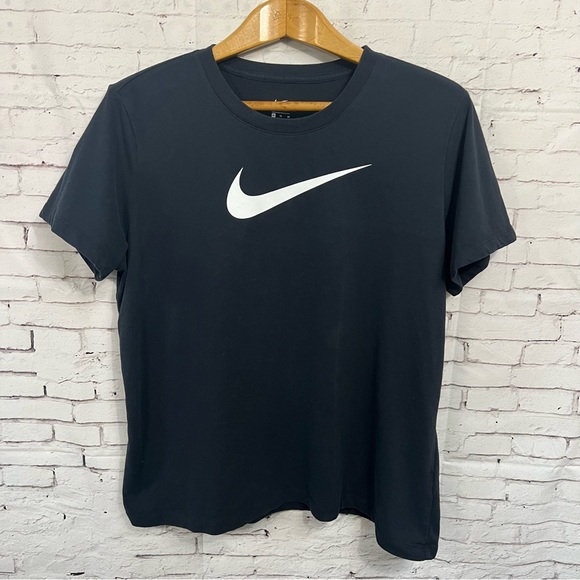 Nike | Shirts | Xl Nike Tee Shirt Center Swoosh Black White | Poshmark